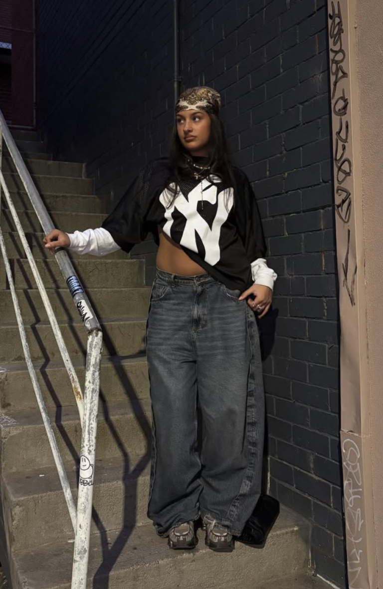 How to Nail Your Y2K Outfits – 15+ Ideas You’ll Love - The Chic Way of Life